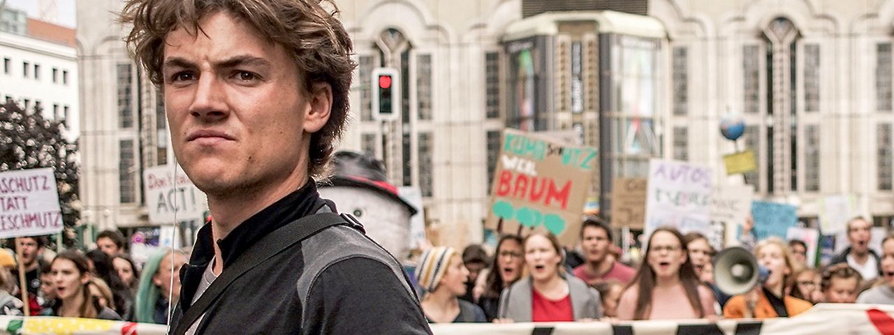 Aufschrei der Jugend - Fridays for Future Inside | maxdome Aufschrei der Jugend - Fridays for Future Inside | maxdome